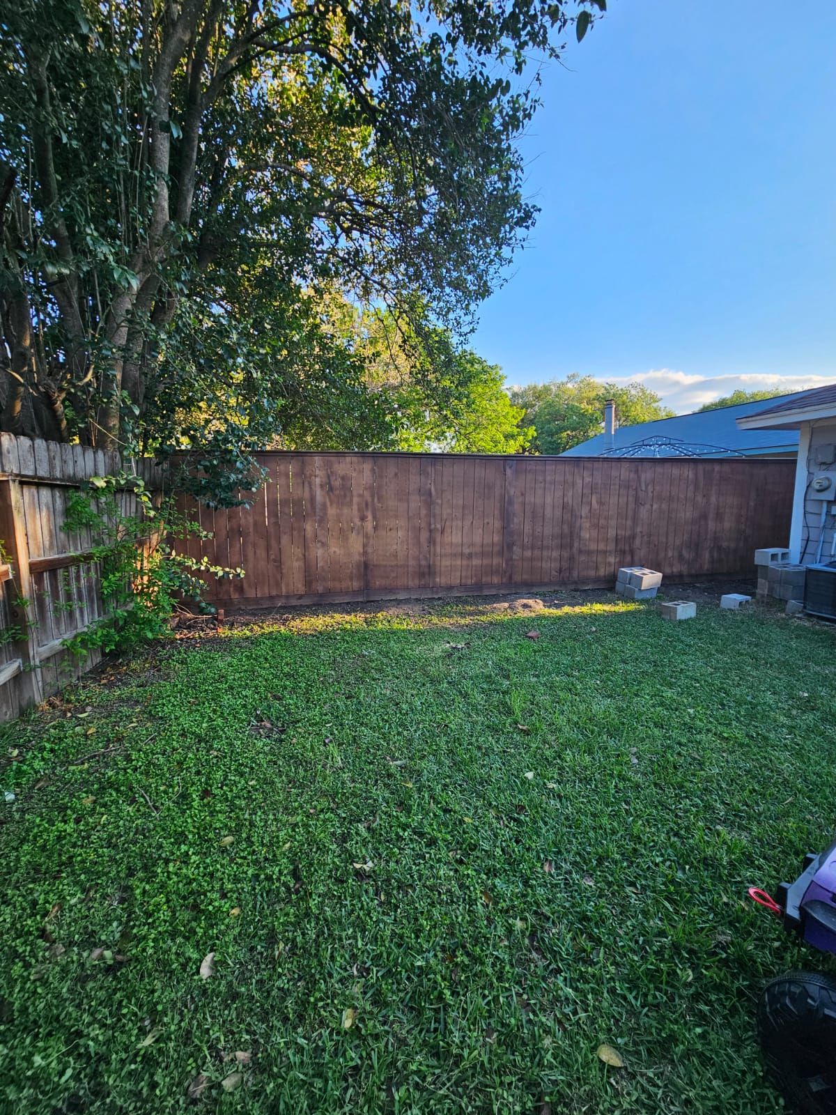 A Successful Project with Eric Ceron: 6’ Double-Sided Privacy Cedar ...